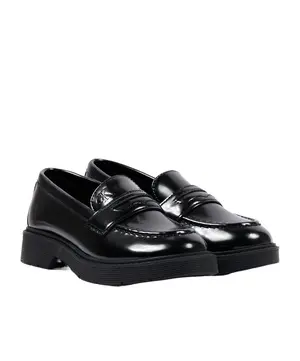 Calvin Klein Round-toe Loafers