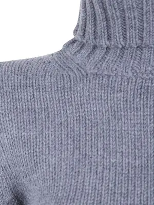 BASERANGE Turtleneck Sweater