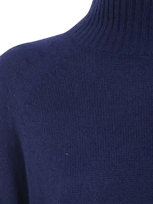 Seventy Cashmere Turtle Neck