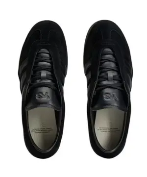 Y3 Round-toe Sneakers
