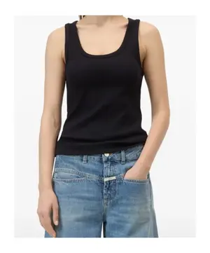 Closed Ribbed Tank Top