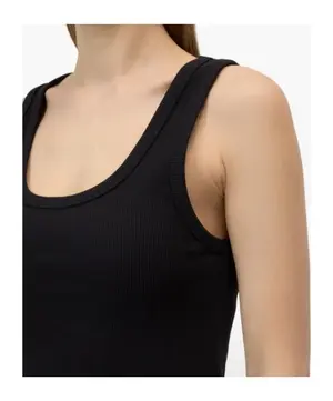 Closed Ribbed Tank Top