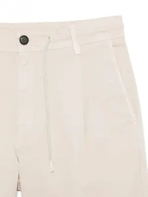 Eleventy Drawstring Pleated-front Shorts