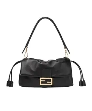 Fendi Baguette Soft Medium - Black