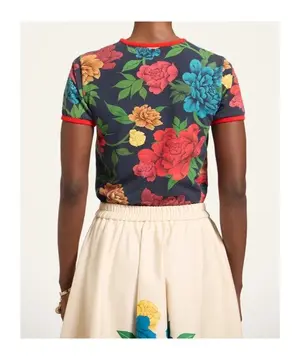La DoubleJ Short Sleeve Crewneck Top With Contrasting Trim