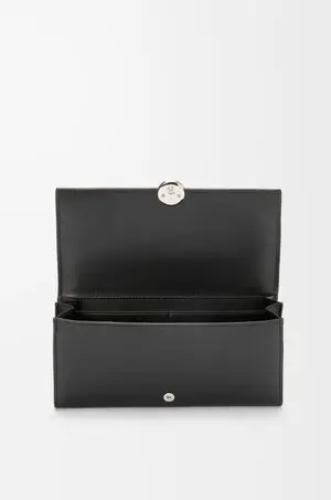 Loewe Pebble Continental Wallet In Mini Grain Calfskin