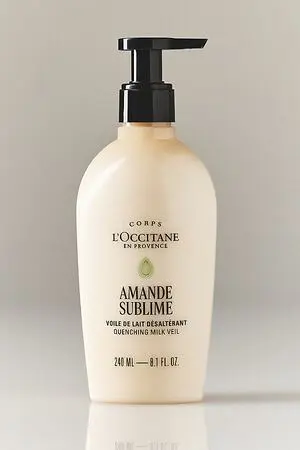 L'OCCITANE Almond Milk Veil - Green
