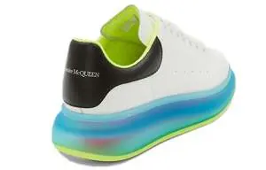 Alexander McQueen Oversized Sneaker 'transparent Sole White Iridescent - White/black/multicolor