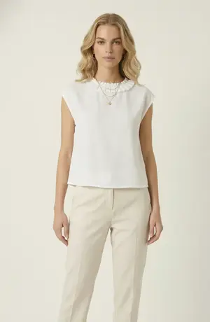 MODENAIRE Sleeveless Blouse With Pleated Neckline And Soft Drape