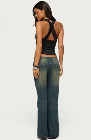 EDIKTED Alli Lace Trim Crop Top