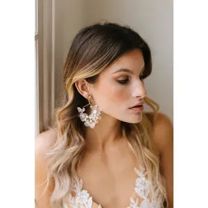 POPPY LANE Nova Bridal Earrings - Gold