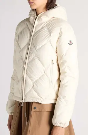 Moncler Arvouinne Quilted Down Jacket With Hood - White