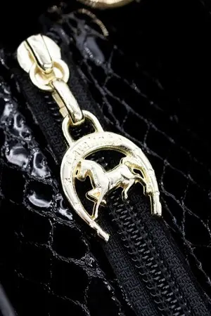 Cavalinho Honor Handbag