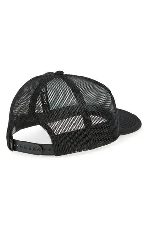 LOCAL BEACH Trucker Hat With Embroidered Patch