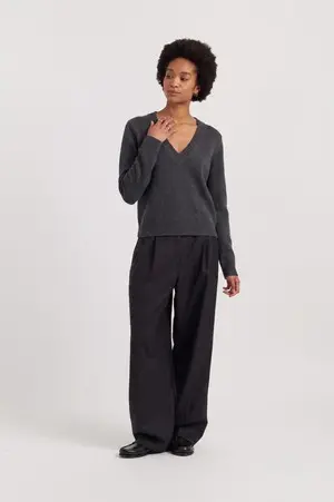 Chinti & Parker Wool-cashmere V-neck Sweater - Grey