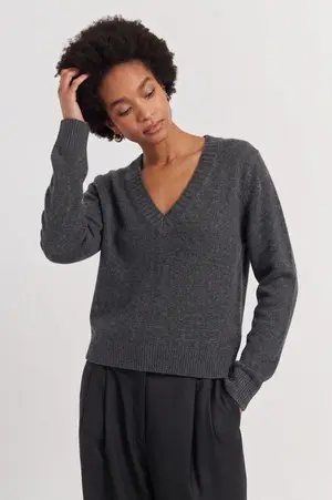 Chinti & Parker Wool-cashmere V-neck Sweater - Grey