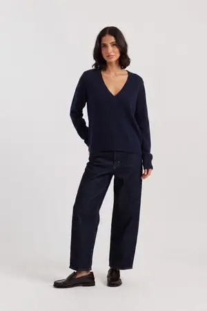 Chinti & Parker Wool-cashmere V-neck Sweater - Navy