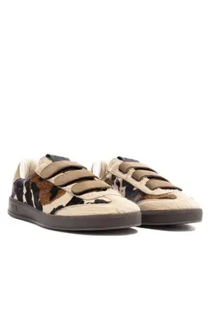 P448 Capri Animal Print Haircalf Low Top Sneakers