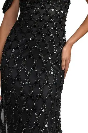 Mac Duggal Sequin Embellished V-neck Gown - Black