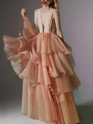 TEMILY Tiered Ruffled Maxi Gown