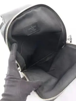LOUIS VUITTON 2017 Damier Graphite Avenue Backpack