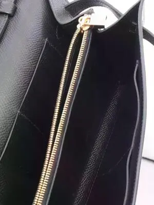 Hermès Kelly To Go Shoulder Bag - Black