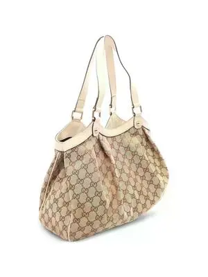 Gucci Gg Supreme Canvas Shoulder Bag