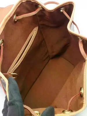 LOUIS VUITTON 2004 Mm Montsouris Backpack