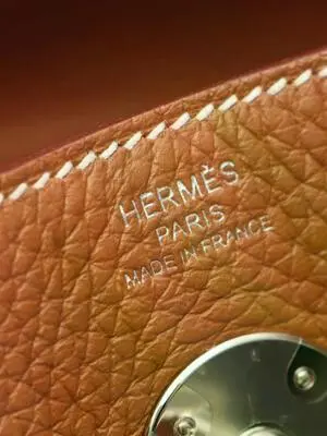Hermès 2024 26 Lindy Shoulder Bag - Brown
