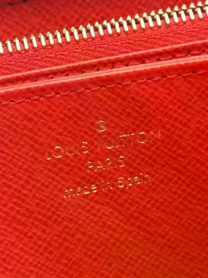 LOUIS VUITTON 2021 Monogram Zippy Wallet - Brown