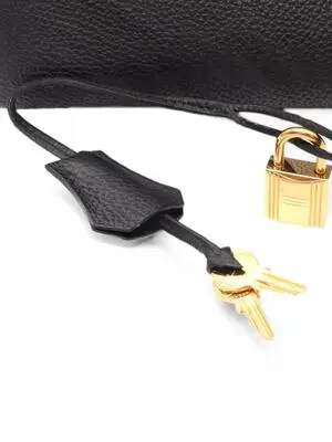 Hermès 30 Togo Birkin Handbag - Black