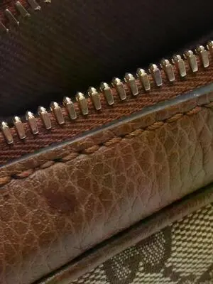 Gucci Gg Canvas Shoulder Bag - Brown