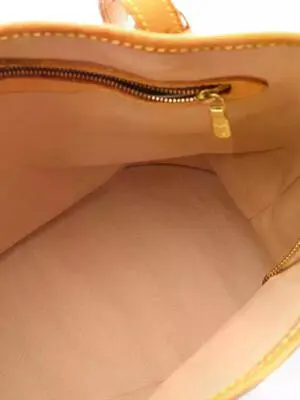 LOUIS VUITTON Monogram Canvas Bucket Gm Shoulder Bag