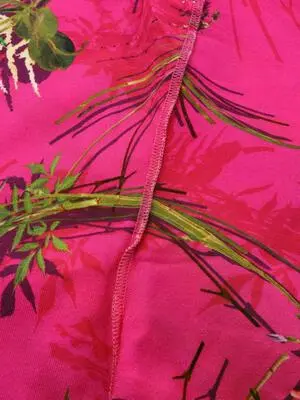 LOUIS VUITTON 2020s Flower-embroidered T-shirt