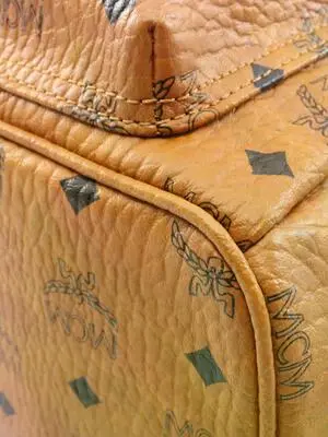 Mcm 2010s Visetos Studded Leather Backpack - Brown