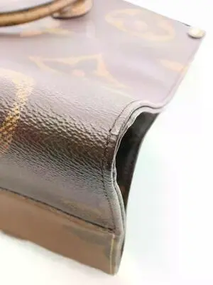 LOUIS VUITTON 2019 Monogram Giant On-the-go Tote Bag