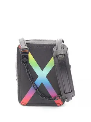 LOUIS VUITTON 2019 Danube Taiga Messenger Bag - Black