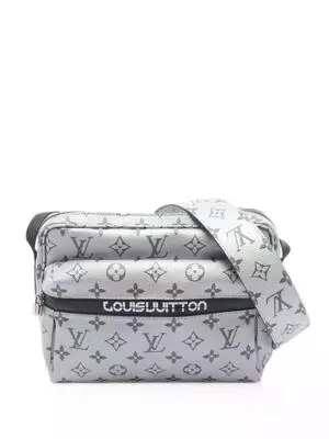 LOUIS VUITTON 2017 Monogram Reflective Messenger Bag - Grey