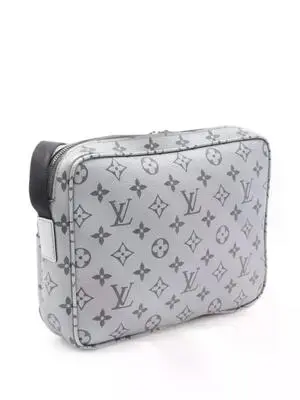 LOUIS VUITTON 2017 Monogram Reflective Messenger Bag