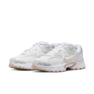 Nike V5 Rnr Athletic Sneakers