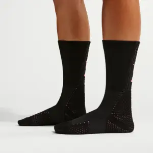 Nike Dri-fit Adv Unicorn "kay Yow" Cushioned Crew Socks - Black