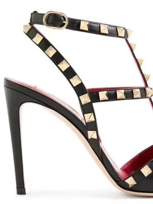 Valentino Garavani Rockstud Leather Pumps