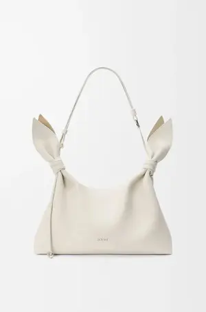 Loewe Medium Scarf Bag In Smooth Calfskin - Snow-white