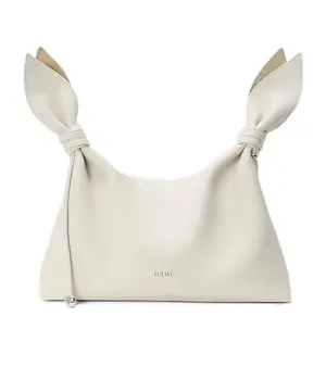 Loewe Medium Scarf Bag In Smooth Calfskin - Soft White