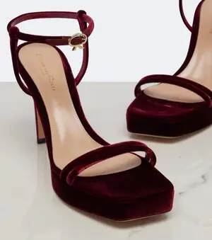 GIANVITO ROSSI Velvet Platform Sandals