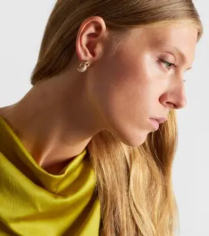 STONE AND STRAND 14kt Earrings With Diamonds