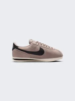 Nike Cortez Sneakers - Pink