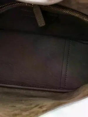 Saint Laurent Le 5 A 7 Supple Leather Small Hobo Bag - Neutrals