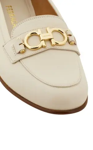 FERRAGAMO Bax Leather Loafers - White