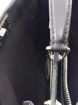 Fendi Selleria Peekaboo Business Bag - Black